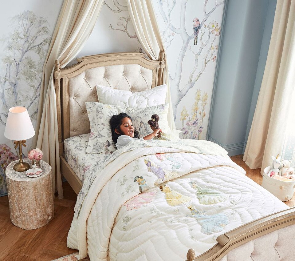 Ava Ribbon Table Lamp | Pottery Barn Kids Australia