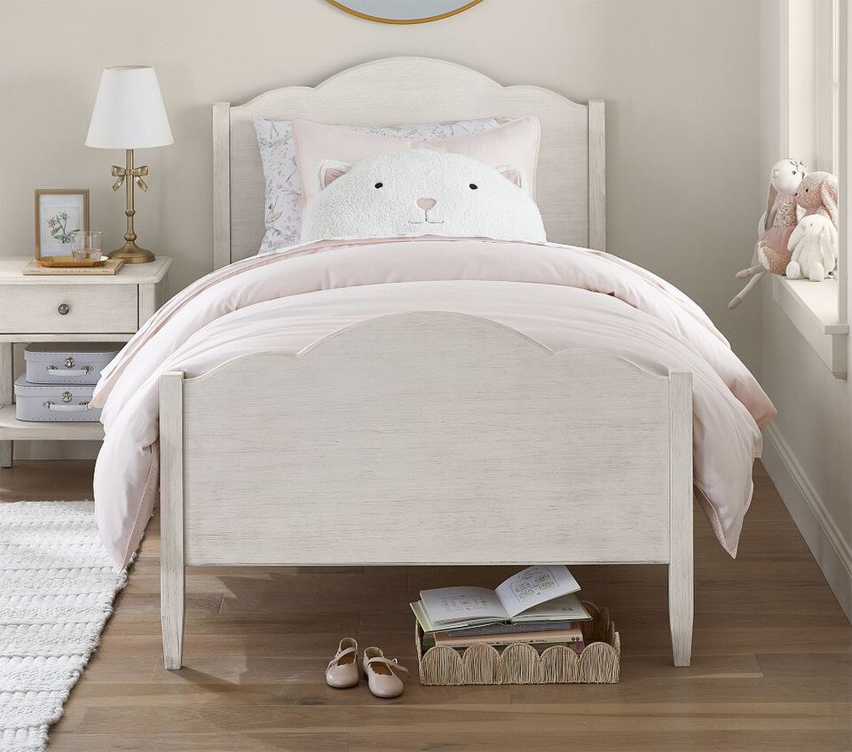 Ava Ribbon Table Lamp | Pottery Barn Kids Australia