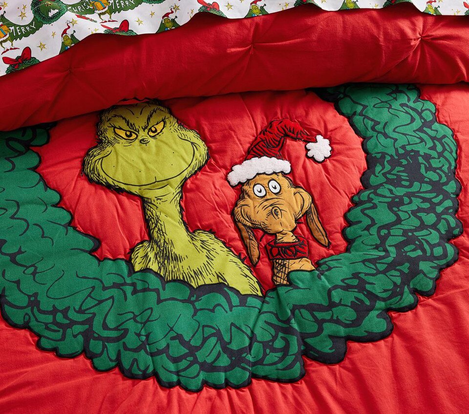 Dr. Seuss's The Grinch™ Wreath Comforter & Pillowcase | Pottery Barn ...