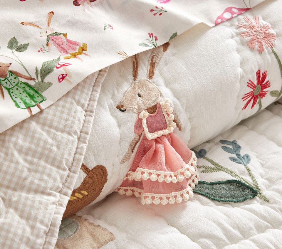 Garden Mice Quilt & Shams