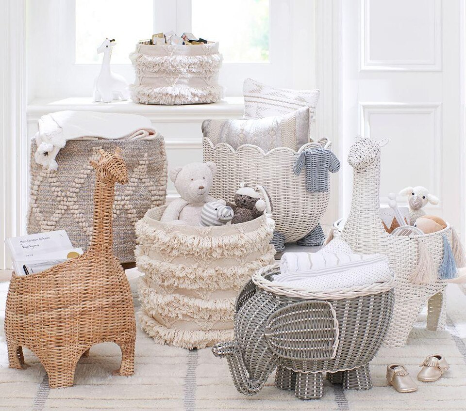 Giraffe Shaped Wicker Basket | Pottery Barn Kids AU